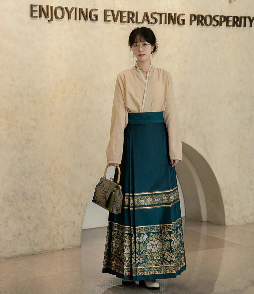 Traditional Chinese V Neck Hanfu Shirt and Floral Horse-Face Skirt 2-P ...