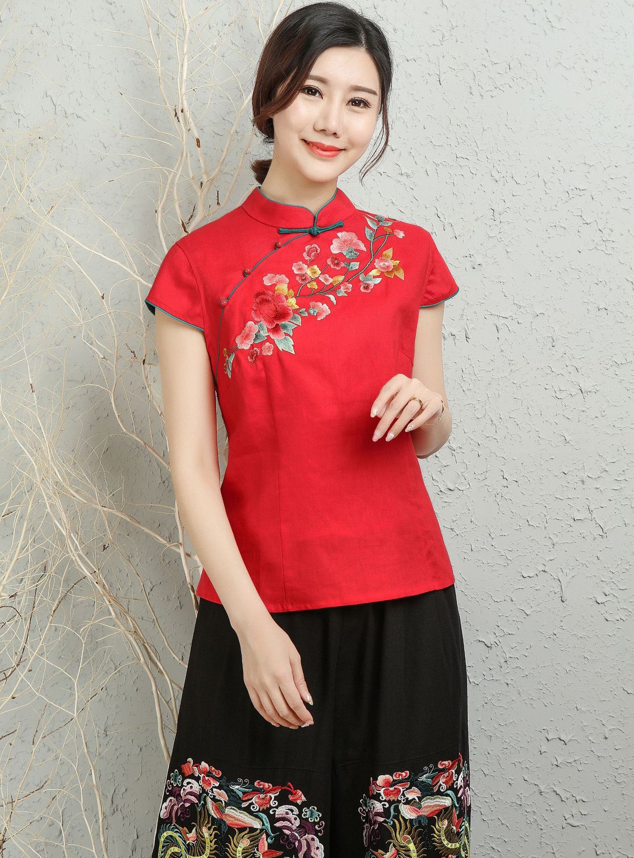 Mandarin Collar Floral Embroidery Cheongsam Top Traditional Chinese Bl ...