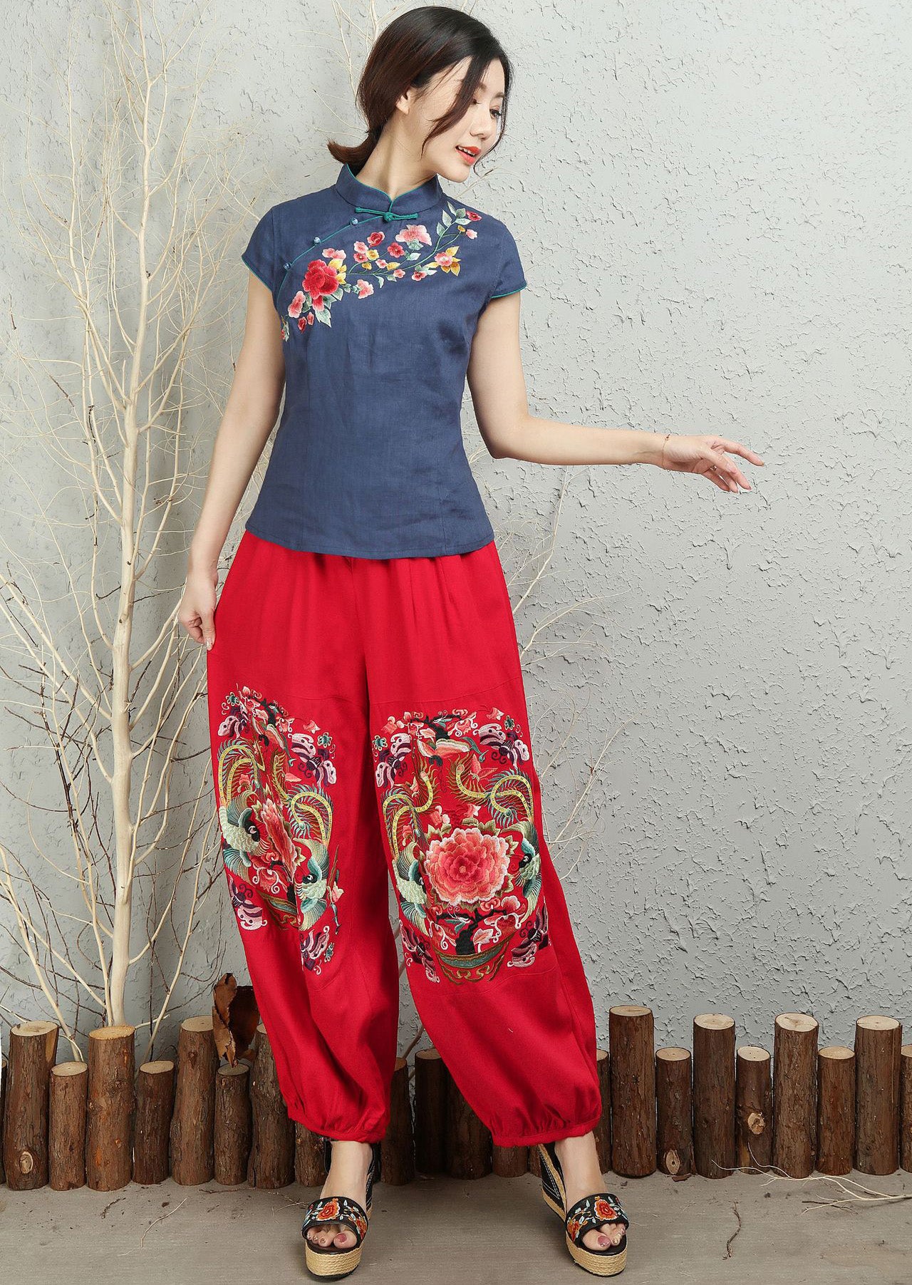 Mandarin Collar Floral Embroidery Cheongsam Top Traditional Chinese Bl ...