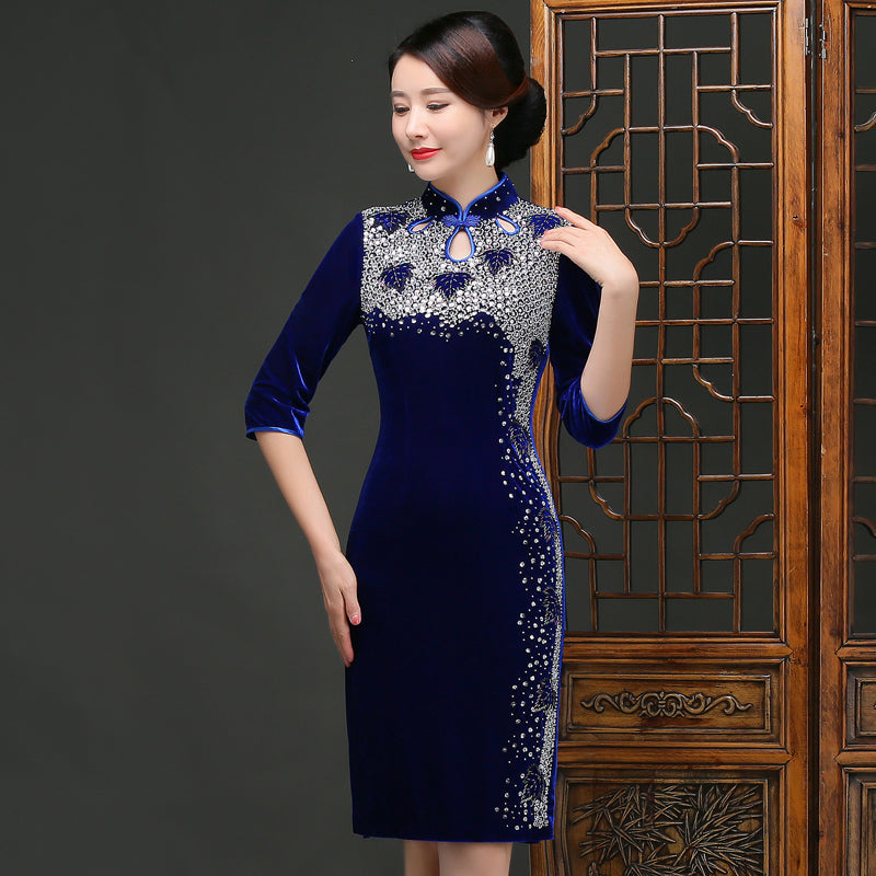Keyhole Neck Knee Length Velvet Cheongsam Chinese Dress with Sequins ...