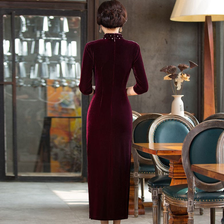 Keyhole Neck Full Length Velvet Cheongsam Chinese Dress with Sequins ...