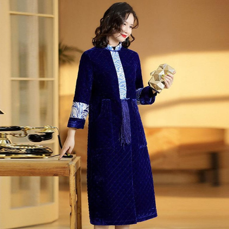 Blue & White Porcelain Pattern Velvet Cheongsam Wadded Chinese Dress ...